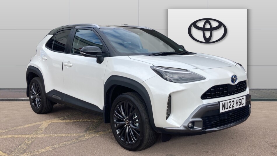 Used Toyota Yaris Cross 1.5 Hybrid Dynamic AWD 5dr CVT Hybrid Estate for Sale | Vertu Motors